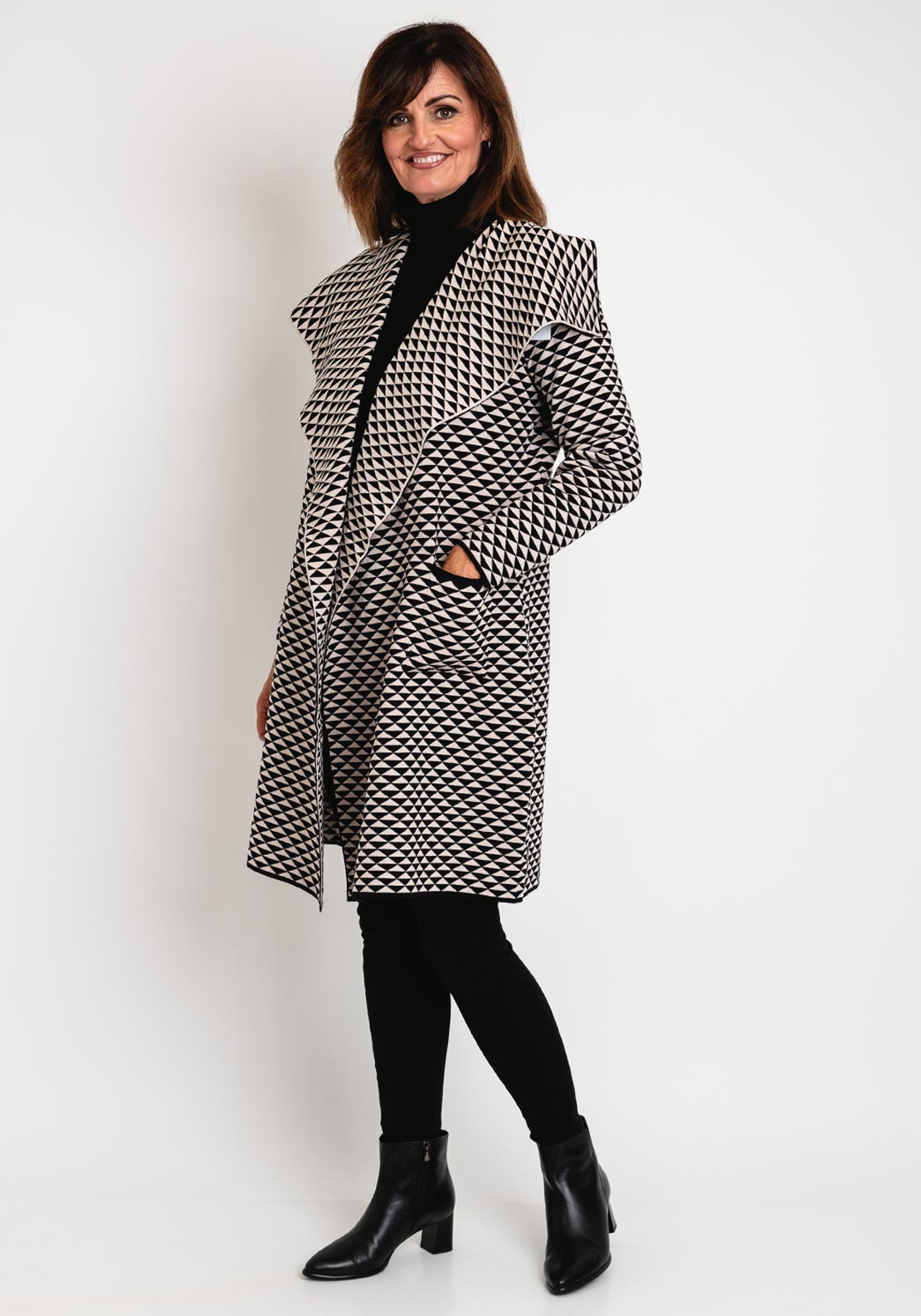 Serafina Collection Waterfall Geo Print Knit Jacket, Black & White - McElhinneys