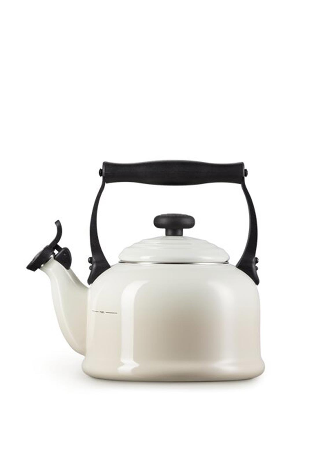 Le Creuset Classic Traditional Kettle, Meringue - McElhinneys