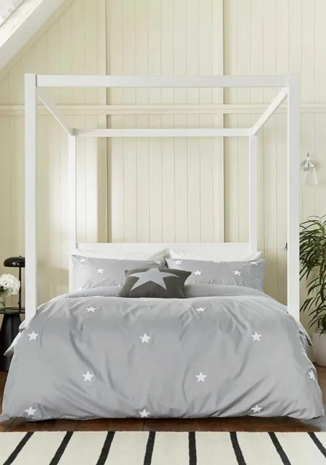 Helena Springfield Tufted Star Duvet Set, Grey - McElhinneys