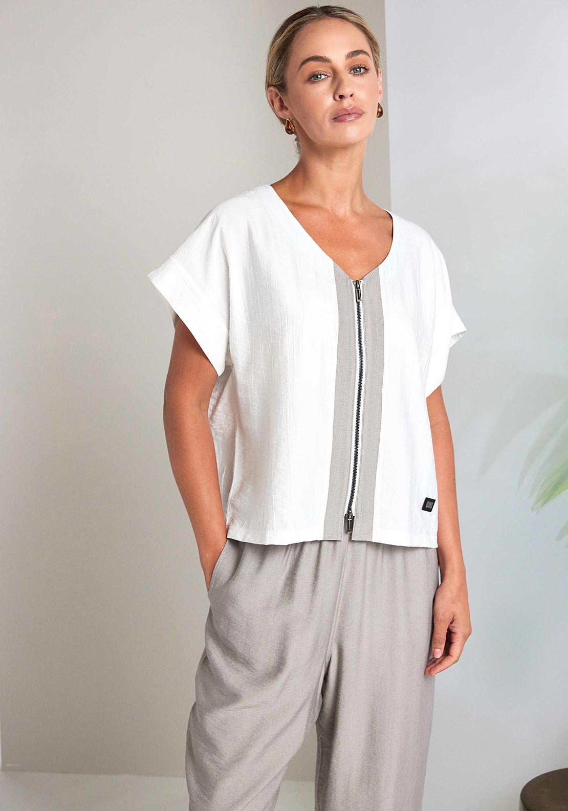 Naya Zip Front V Neck Top, White - McElhinneys