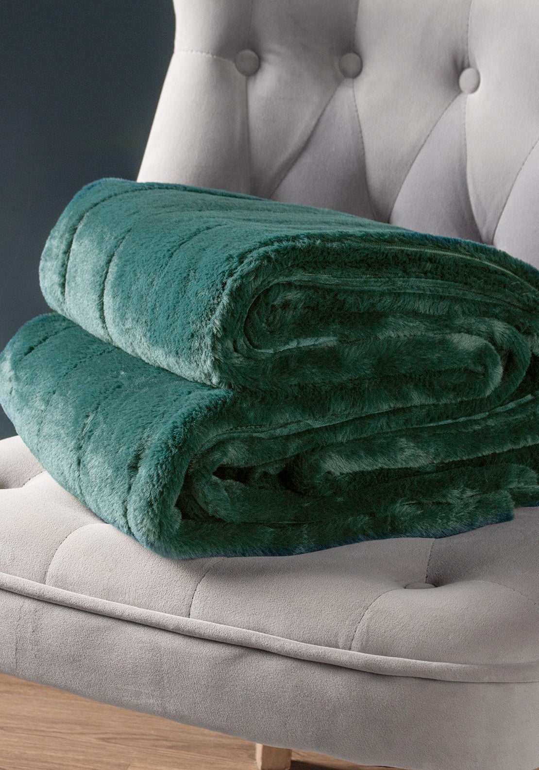 Riva Paoletti Contemporary Empress Large Faux Fur Throw, Emerald ...