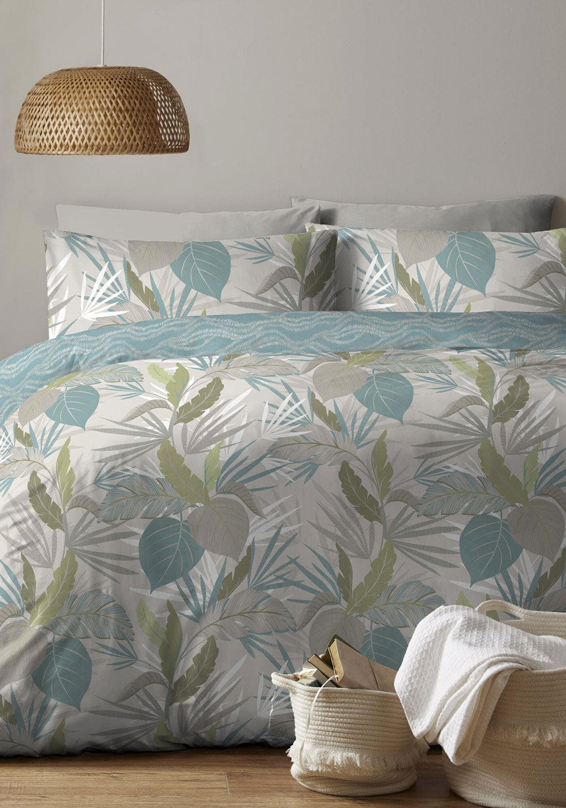 Appletree Jamilla Duvet Set, Teal - McElhinneys