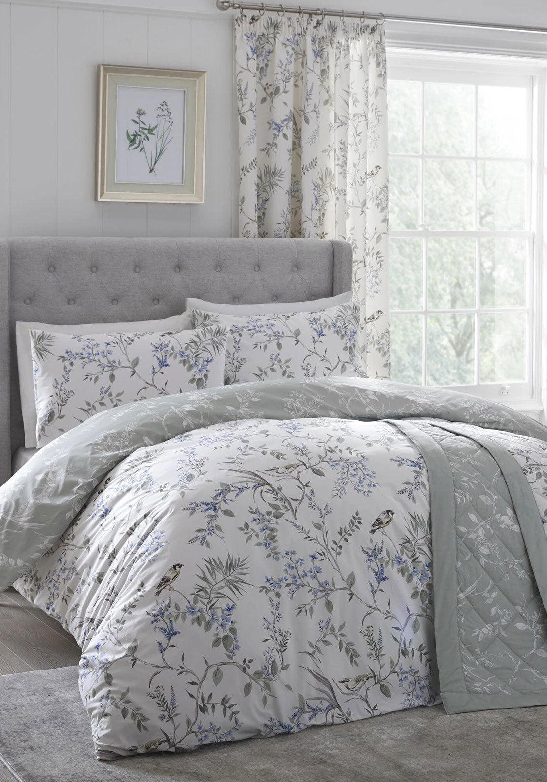 Dreams & Drapes Nora King Duvet Set, Green - McElhinneys