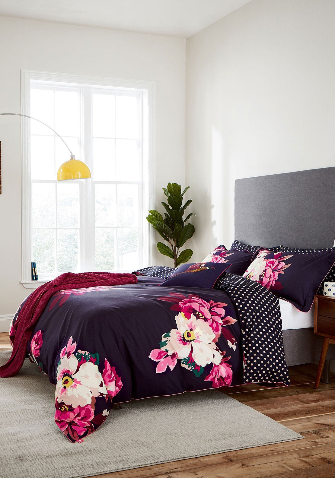 Joules Winter Bloom Duvet Cover Set, Navy - McElhinneys